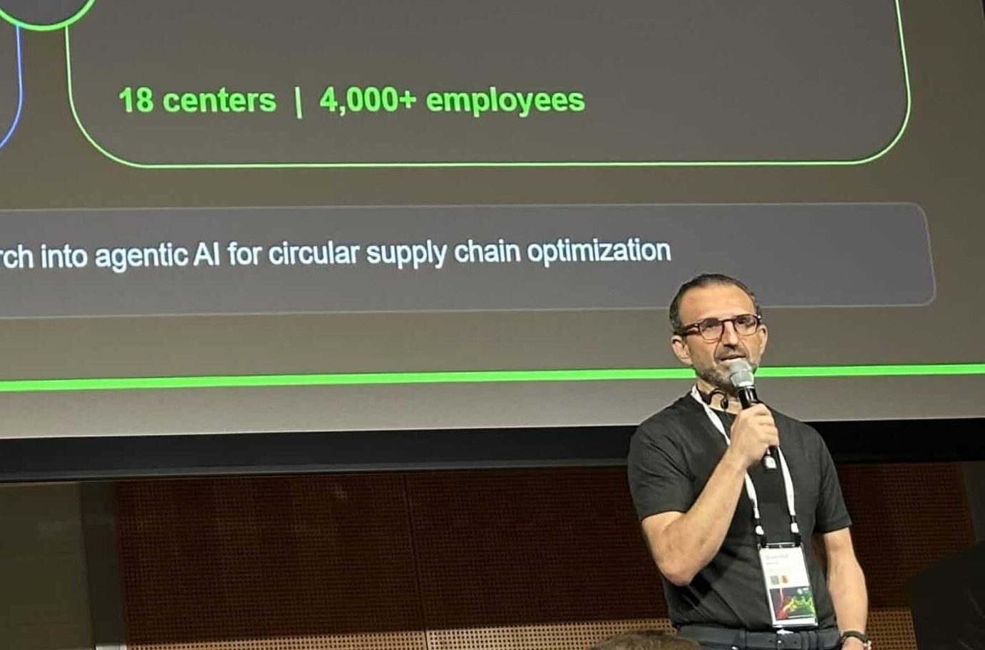 AI Data Center Lifecycle Management: Extending Hardware Value | Reconext
